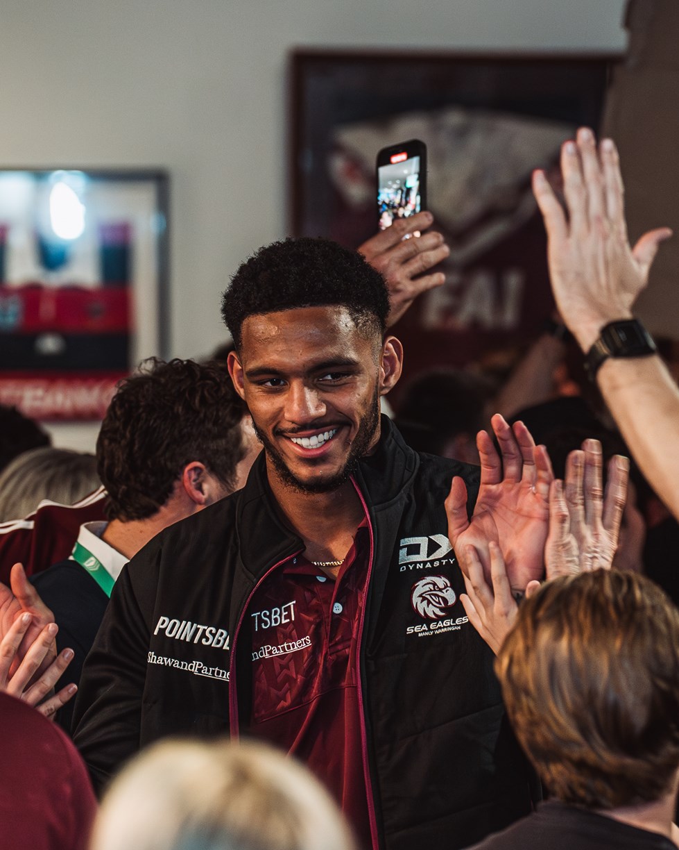 Post Match Signing Session at Manly Leagues Club | Manly Warringah Sea ...